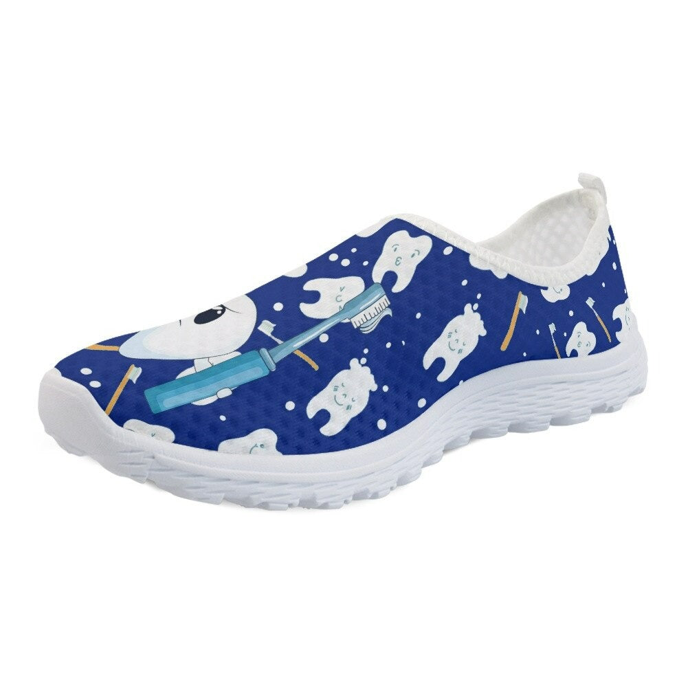 Molar hygiene slip-on shoes | TOOTHLET